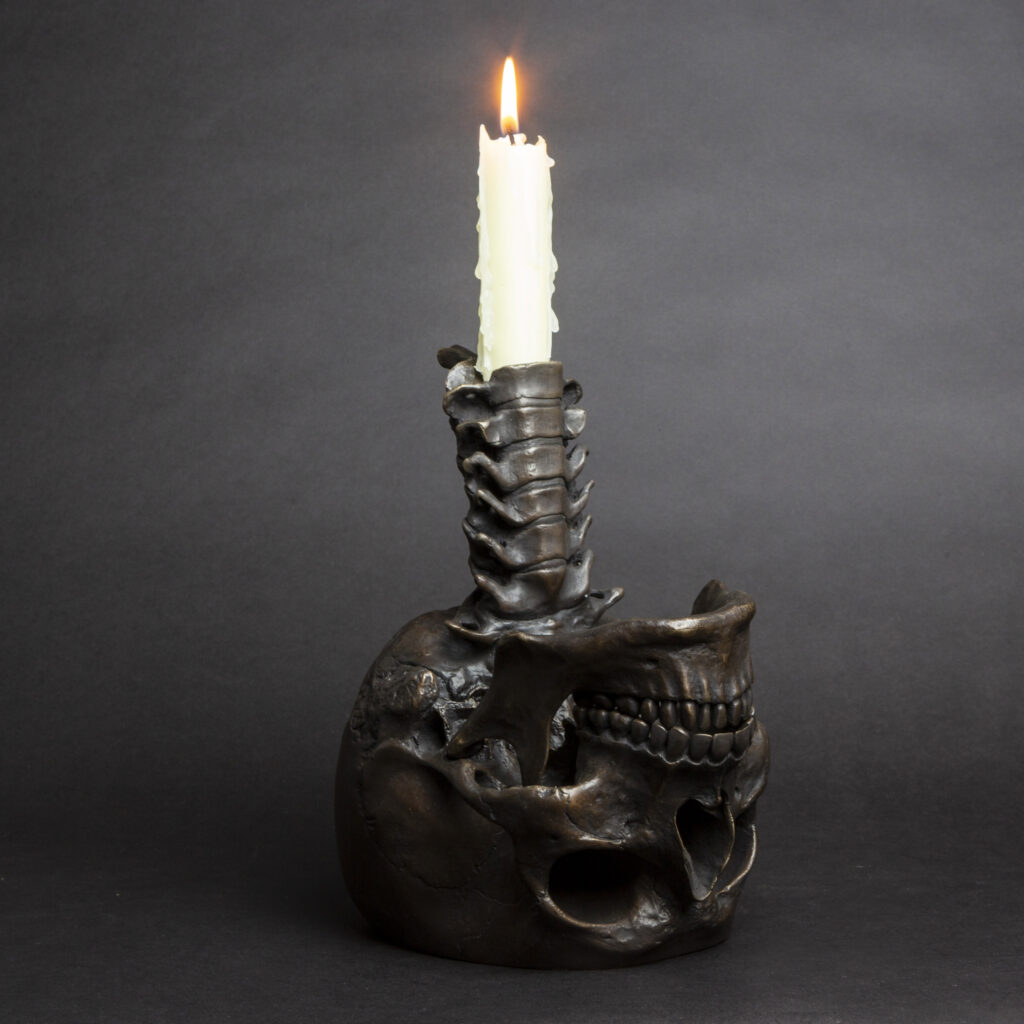 Skull Candlestick - Raven Armoury